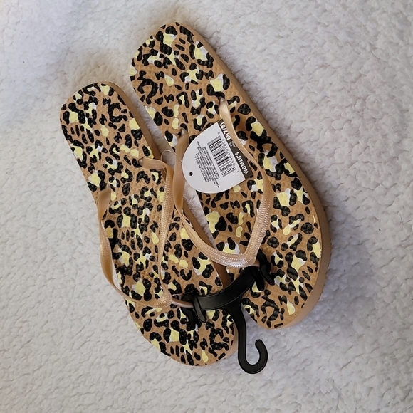 juncture | Shoes | Cheetah Flip Flops Cheetah Flip Flops Cheetah Flip ...